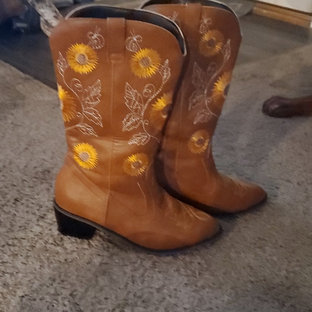 Sunflower Boots - Gem